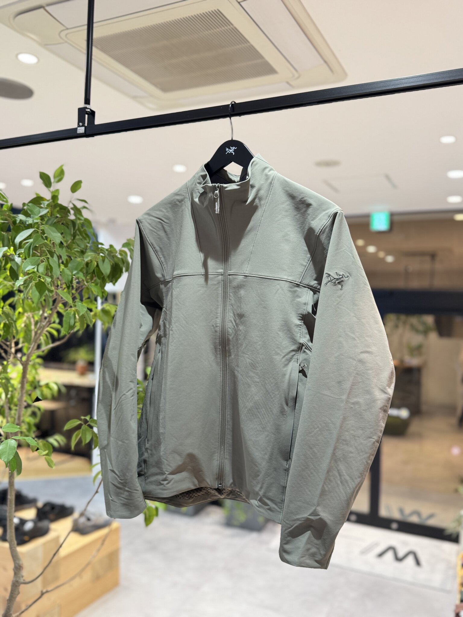 ARC’TERYX / Epsilon Jacket - W/